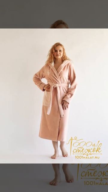 Женский халат с капюшоном Violetta (Пудра) категории "Премиум Турция" - 1000 и 1 стежок