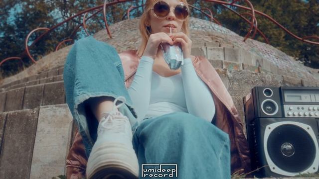 Umideep - Love is...._2K-1440p.