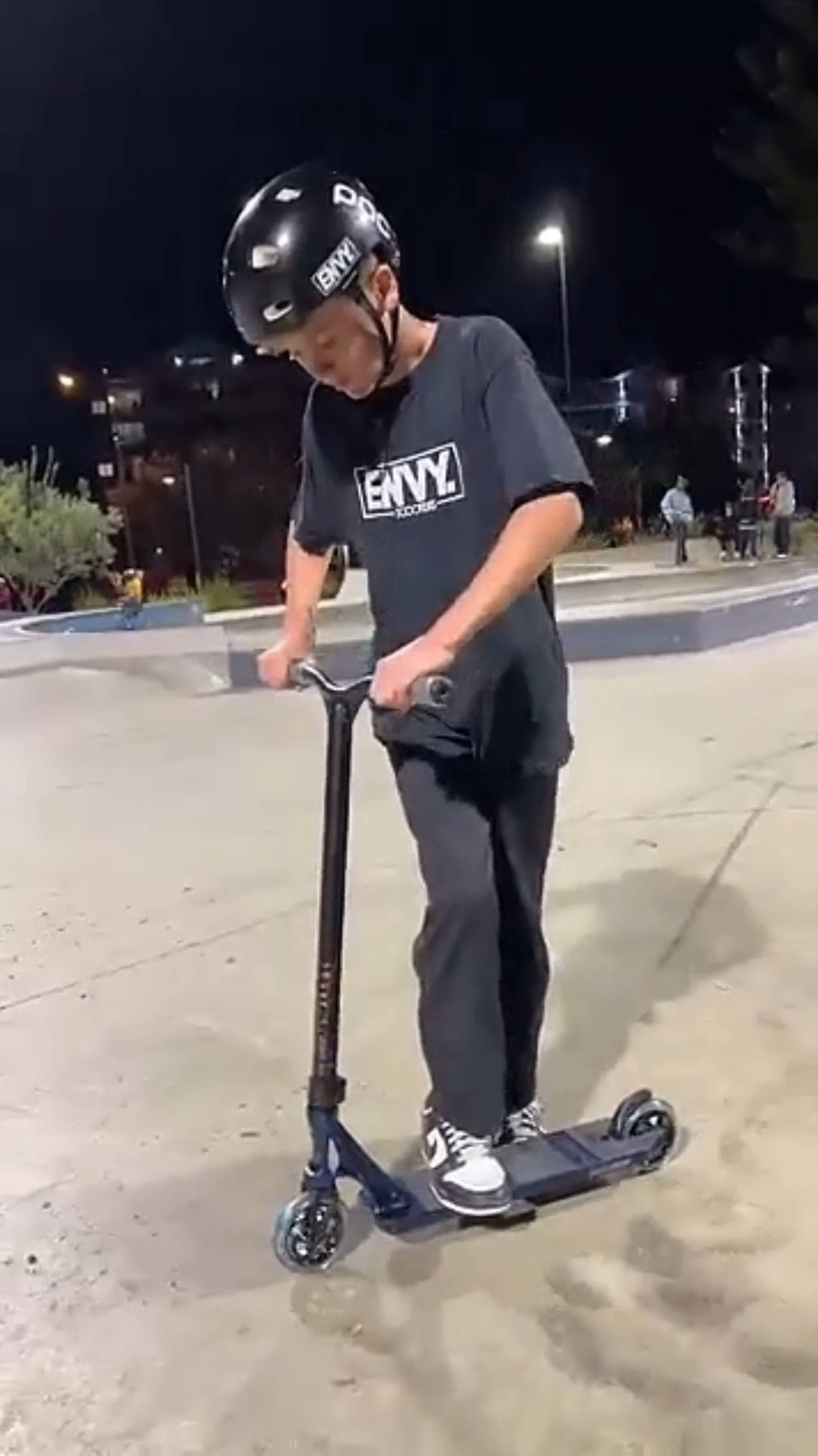 ᴛᴩюᴋоʙой ᴄᴀʍоᴋᴀᴛ ᴘʀᴏᴅɪɢʏ s9