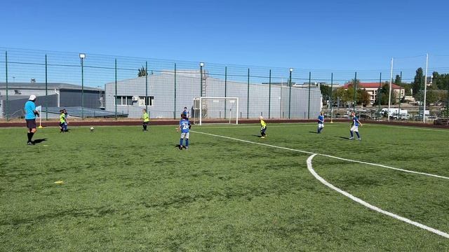 ДФШ " Динамовец - ДФК " Инкомспорт"