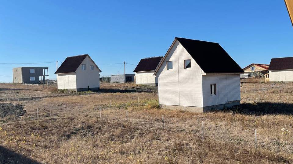 Тамань. Дома 80 м2 на участках 5 соток