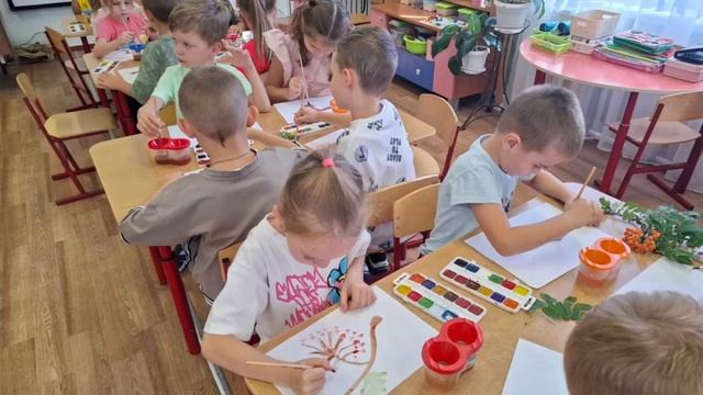 2025. Рисование. Рябинка. группа Мальвина