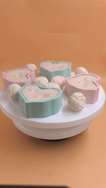 Свечи ручной работы. Сердечки.