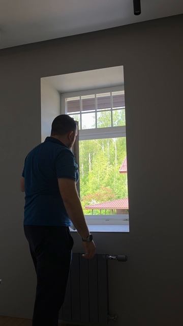 Вставная раздвижная москитная сетка плиссе на окно