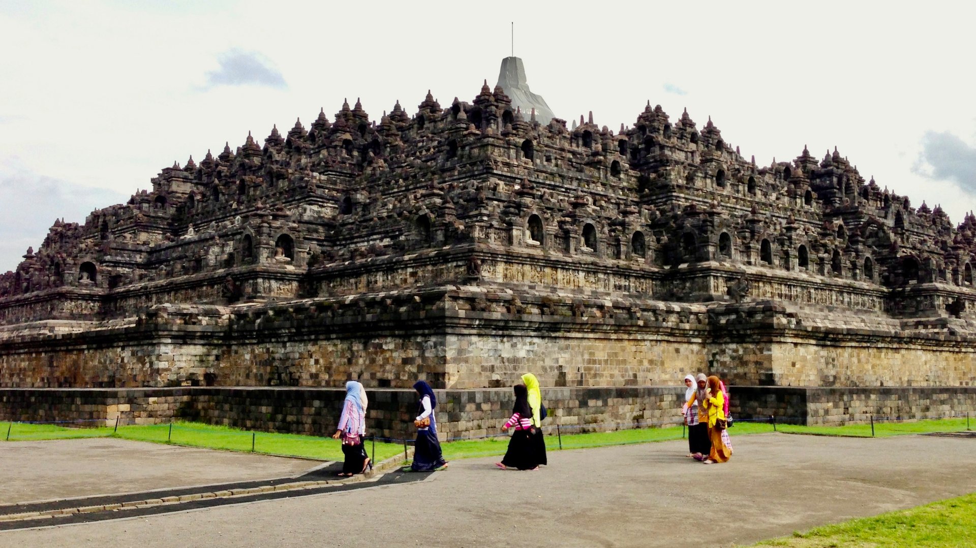 192. Боробудур, Индонезия