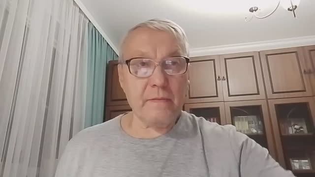 Песня. Когда молчим вдвоём. Авторы: П. Слободкин и Л. Дербенев