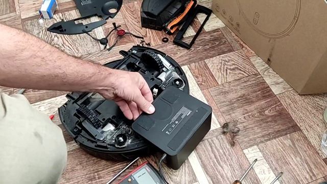 Ремонт робота -пылесоса.