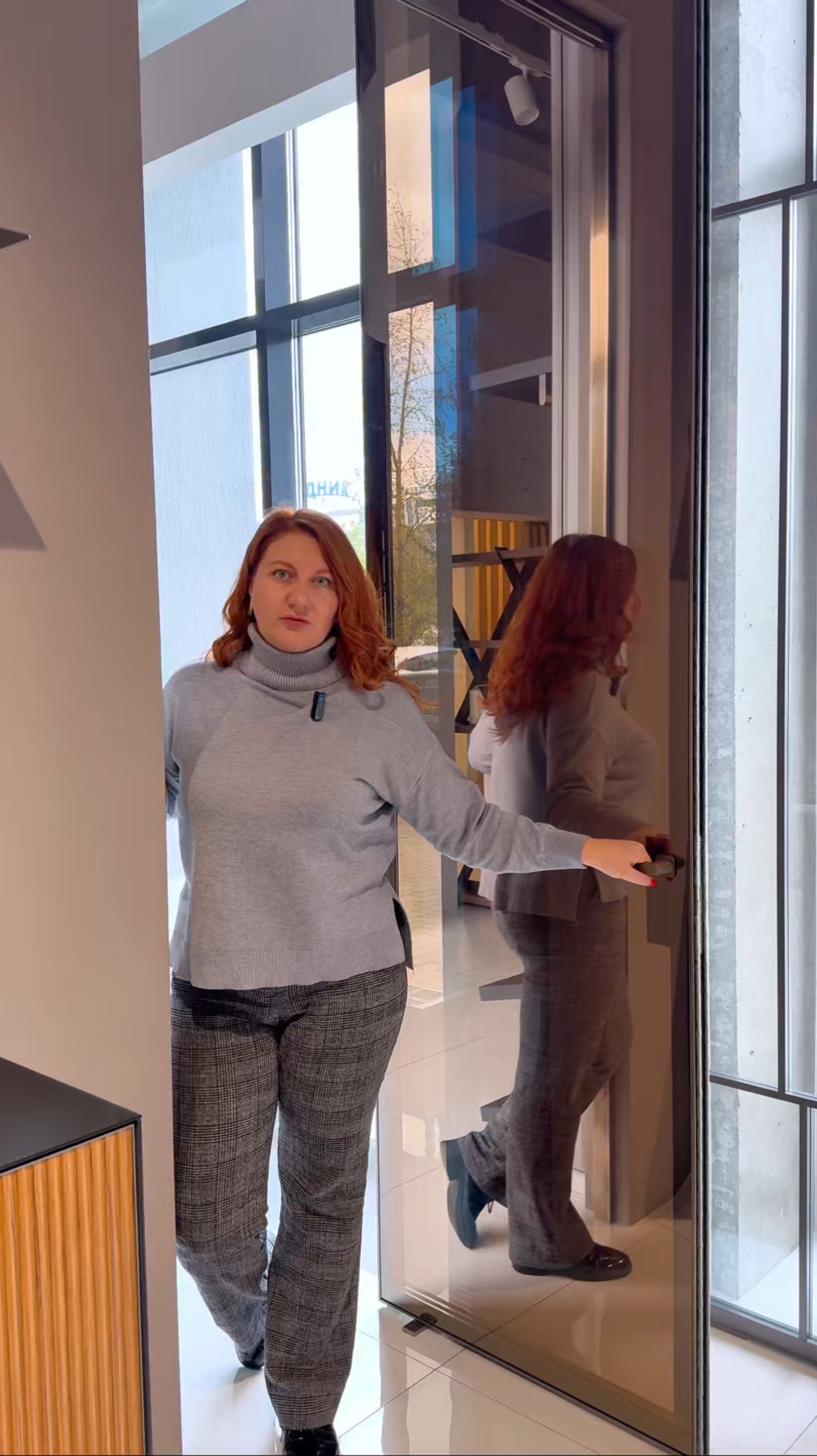 Вход в правильные двери Cascate Porte