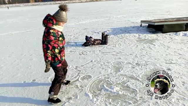 Плаваем на острове Отдыха Красноярск - Водичка нормальная