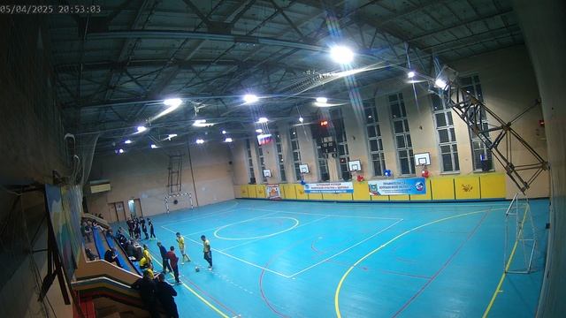 Газовик - Мир