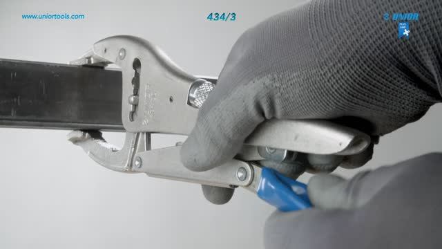 Клещи переставные с регулируемым винтом