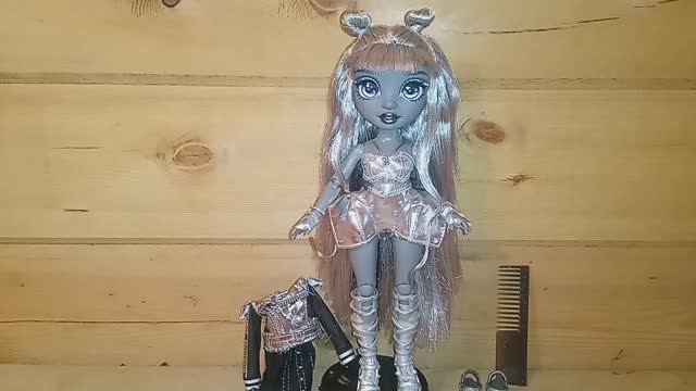 Обзор на куклу Рейнбоу Хай-Шедоу Хай Луна Мэдисон Rainbow High-Shaow High Luna Madison часть 1