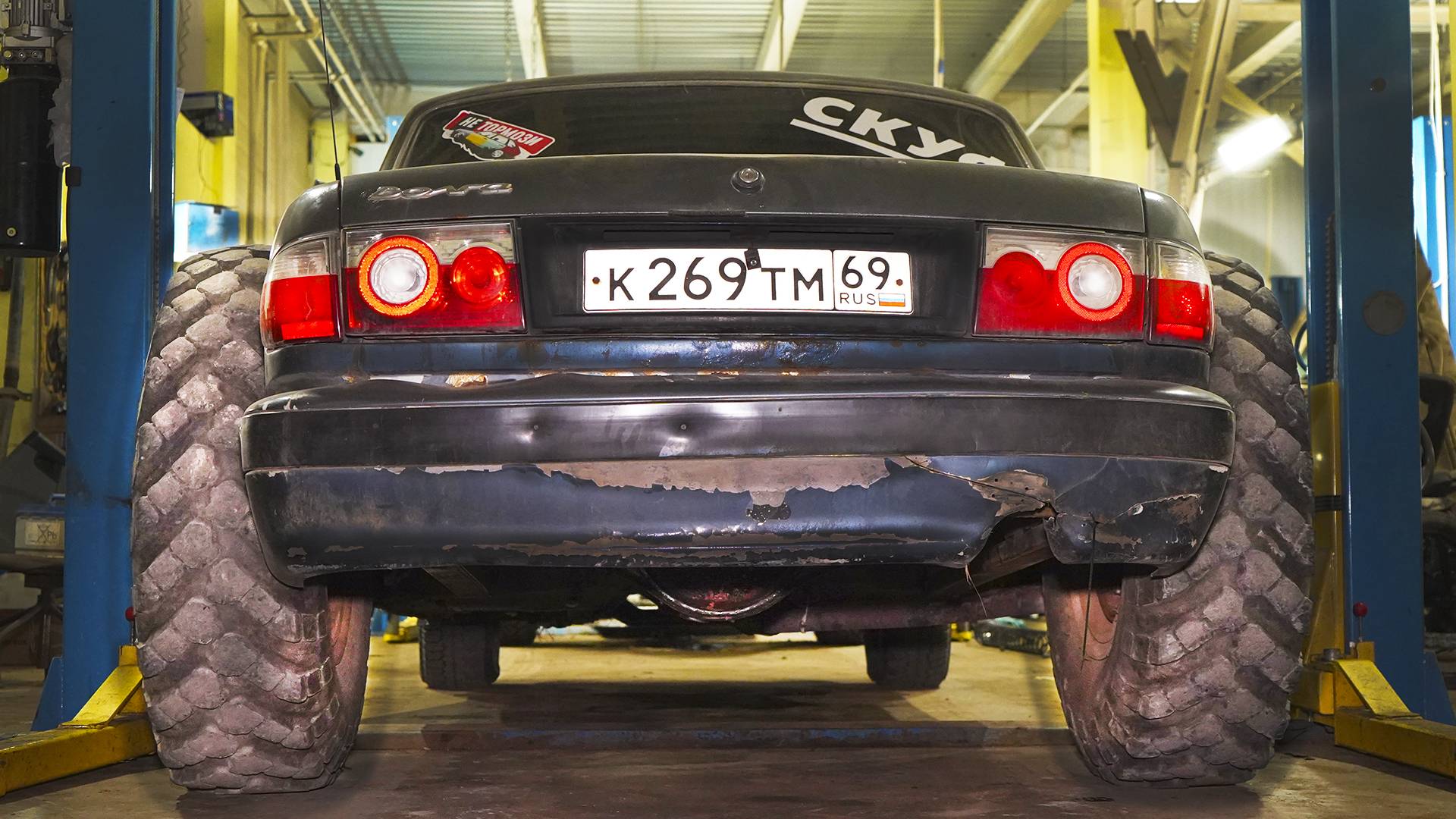 Волга + 500% к проходимости! Установка моста и колёс от грузовика. Тюнинг ГАЗ 31105.