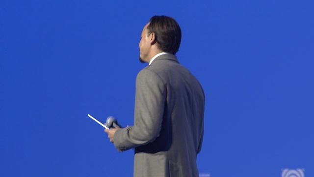 Университет «Сириус» Пленарный зал. Торжественная церемония открытия Молодежного дня ВНОТ-2025