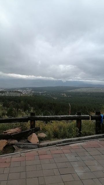 Бурятия. Улан-Удэ. Вид из территории дацана Римпоче Бакши.