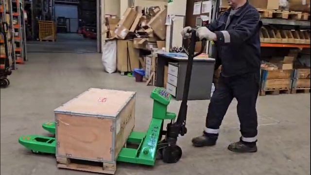 Гидравлическая вилочная тележка (рокла) с весами