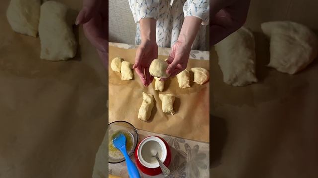 МОСКОВСКИЕ САХАРНЫЕ ПЛЮШКИ: СЕКРЕТНЫЙ РЕЦЕПТ ПЫШНОГО ДРОЖЖЕВОГО ТЕСТА 🤫