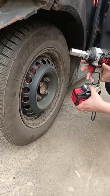 Новинка от P. I. T. 2025 г. Гайковерт ударный аккумуляторный (серия One power)