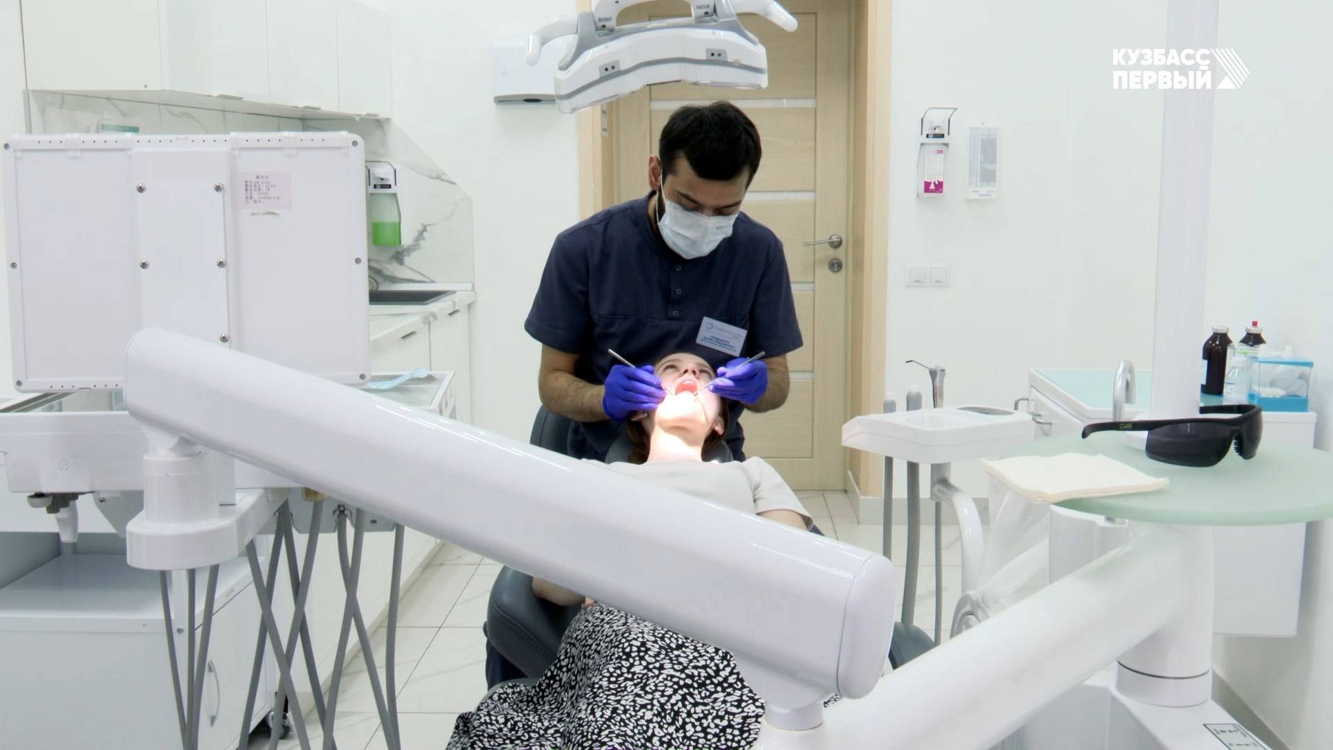 Здоровая улыбка России. Что делать, если боишься стоматологов и в каких случаях удаляют нерв?