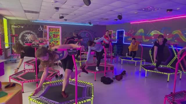 JUMPING REHAB восстановительная тренировка на мини-батуте