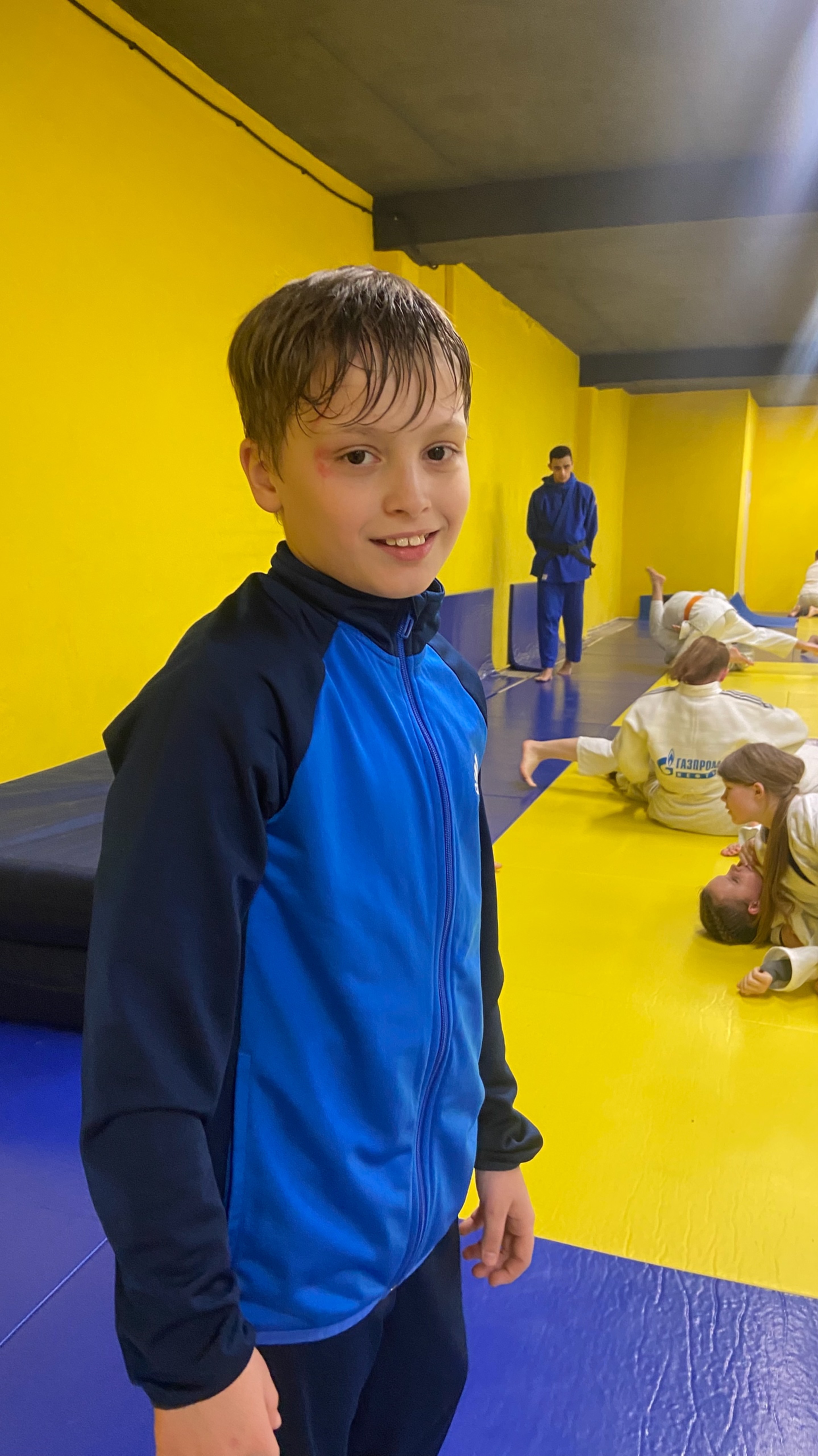 020BDA32-B1EE-43F8-8337-4310D0CA01A4