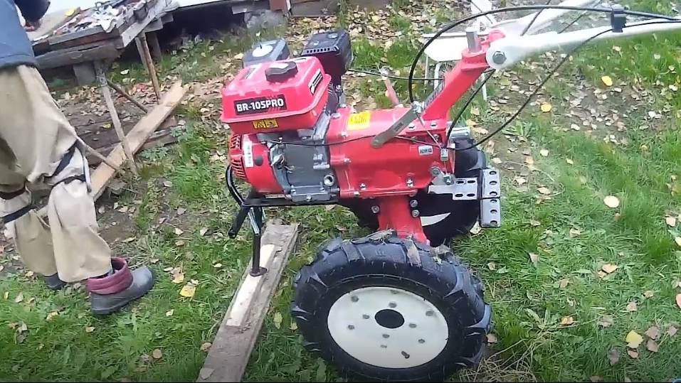 Другой Сергей купил тоже МОТОБЛОК  БРАЙТ