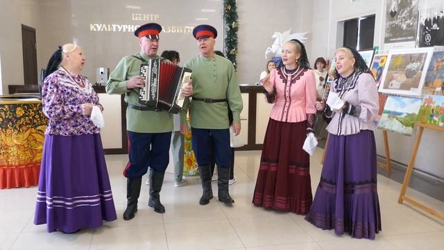 ＂Как в Курмоярской во станице＂ Народный коллектив ансамбль казачьей песни ＂Донцы＂