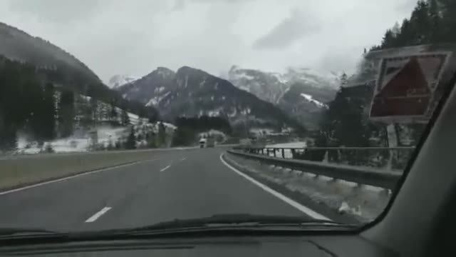 Через Альпы на Ушастом