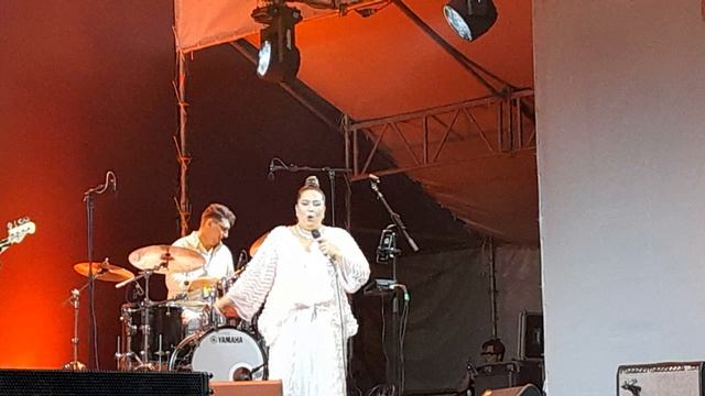 Русский вариант Hit the road Jack