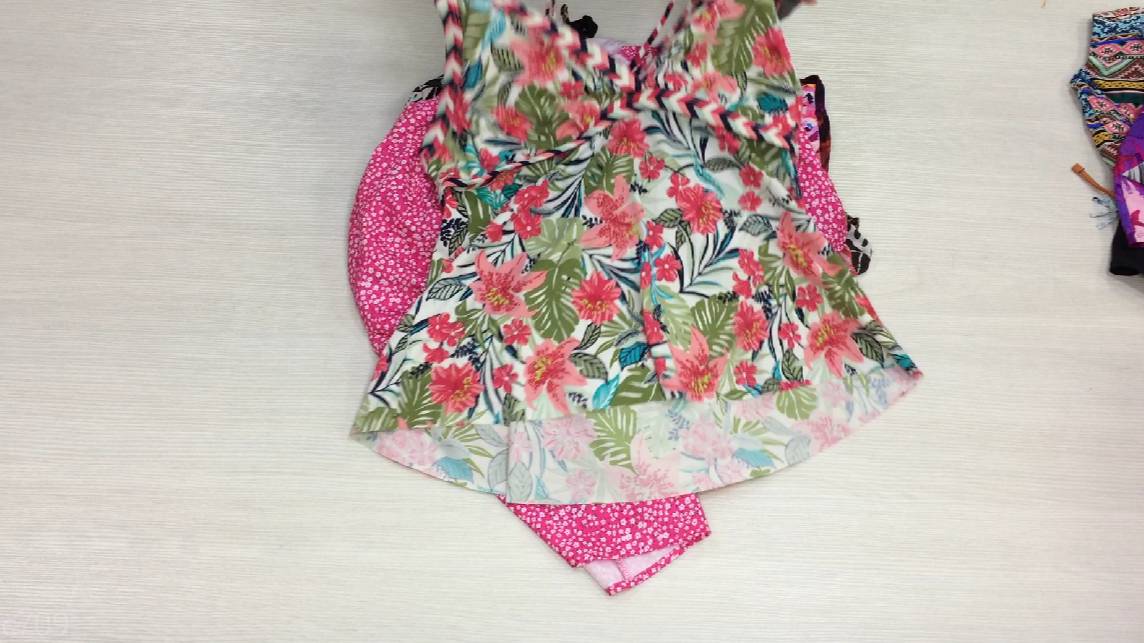 с709. Купальники L-2XL крем