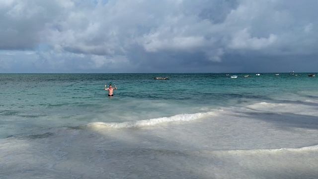 Купания в Индийском  горячем океане!