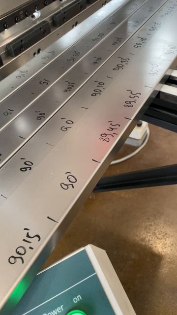 Absolute 10032 - точность угла на длине 2500 мм