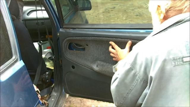 Установка внутренней облицовки задней двери ваз 2115