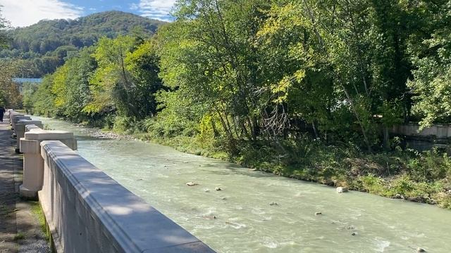 Сочи в октябре. Река Мацеста.