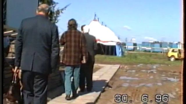 Богослужение в скинии на участке ул. Николая Старостина, вл.10, 30.06.1996 г.