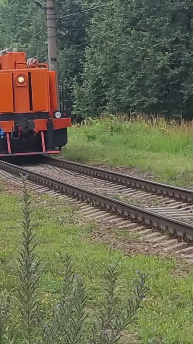 Путевой моторный гайковерт/железнодорожное