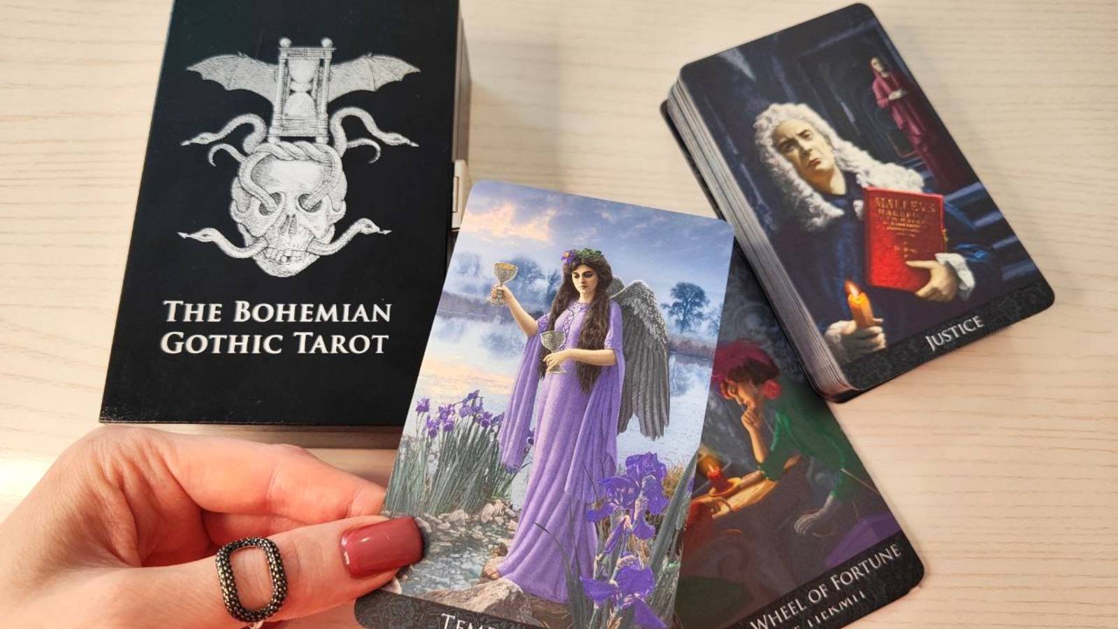 Таро Богемская Готика, распаковка