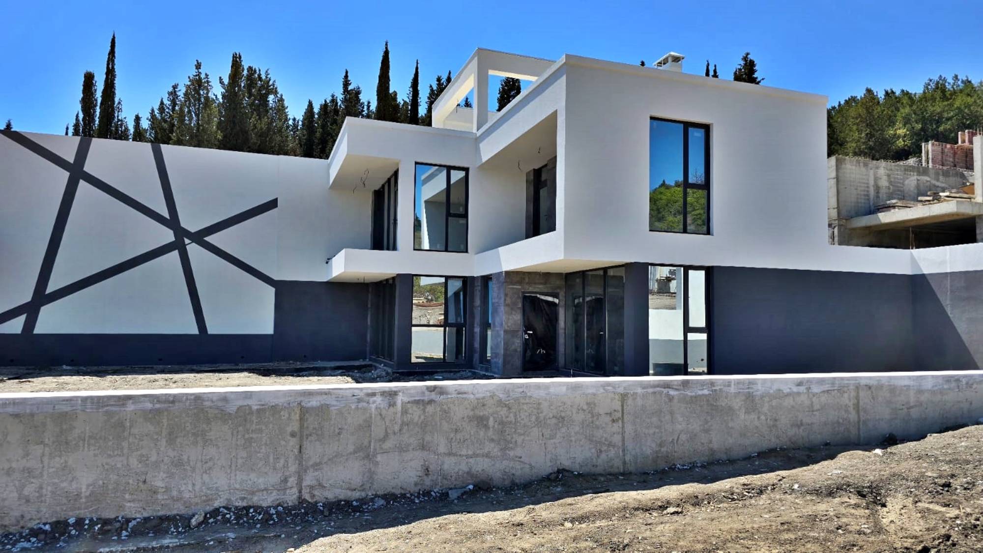 Обзор дома на продажу в Алуште