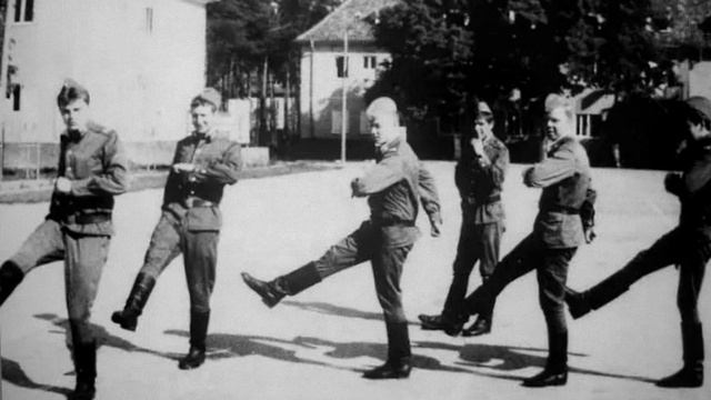 ДЕМБЕЛЬСКАЯ...