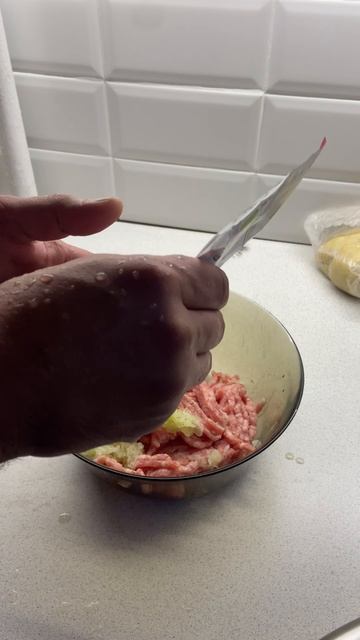 Чебуреки из воды , муки и фарша дома