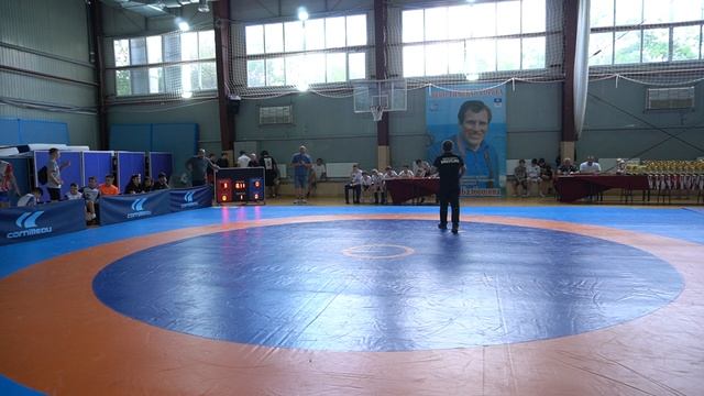 Греко-римская борьба! Вес 92 кг. Эссоме Самуель (Новокубанск)-Парамонов Сергей (Новопокровский р-н)