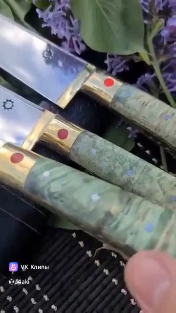 🔪 Новинка от Фарух Шамси – нож с узнаваемым солнцем на клейме! ☀️