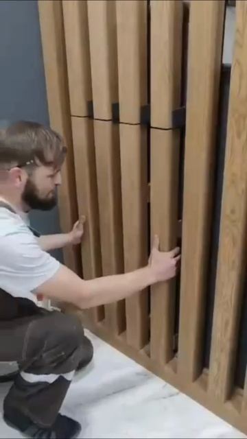 Один из вариантов оформления внутридомовой лестницы. Невероятная столярка