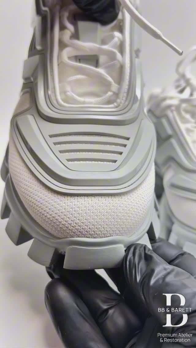 Химчистка кроссовок Prada | Премиальный уход в Москве #shorts