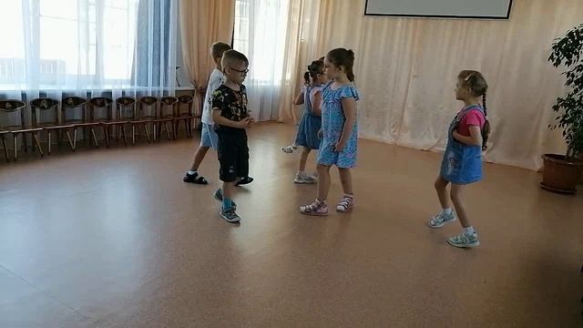 эмоции Плешакова ЛФ