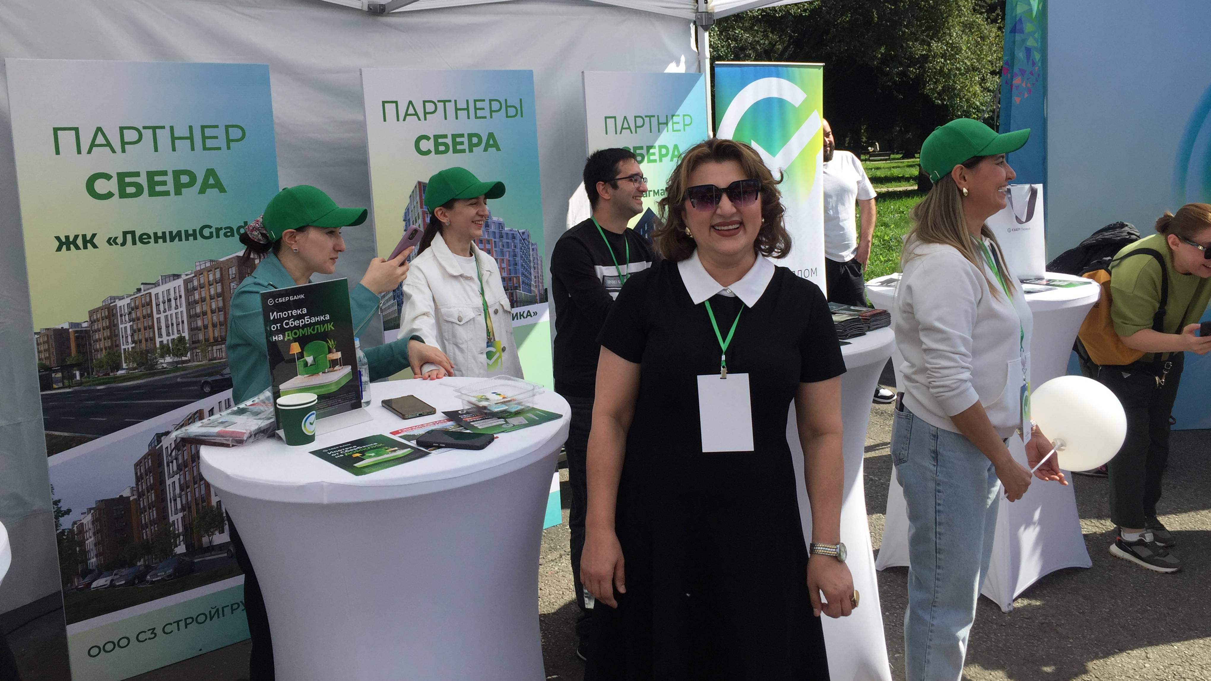 Сбер как всегда впереди других банков. Гастрономический фестиваль "Яблочный джем"  в Нальчике