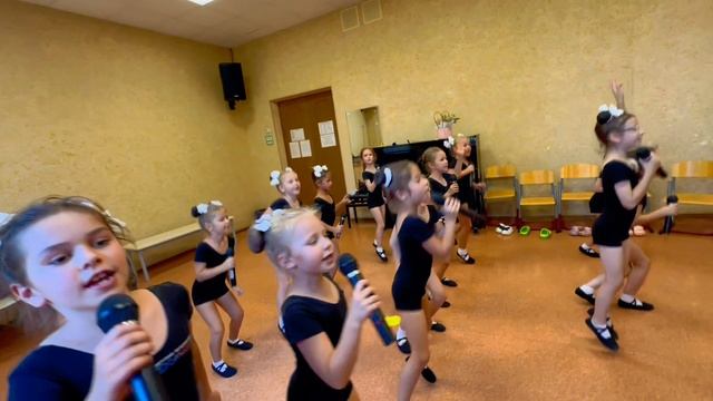 Поздравление от группы РЕ