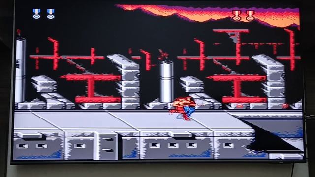 Играю с друзьями в СУПЕР КОТНРА 1990