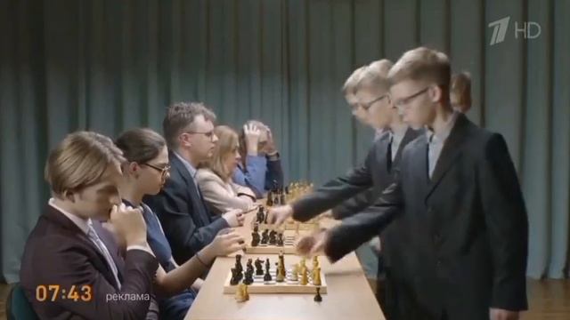 Рекламная заставка (Первый канал, 4 октября 2025)