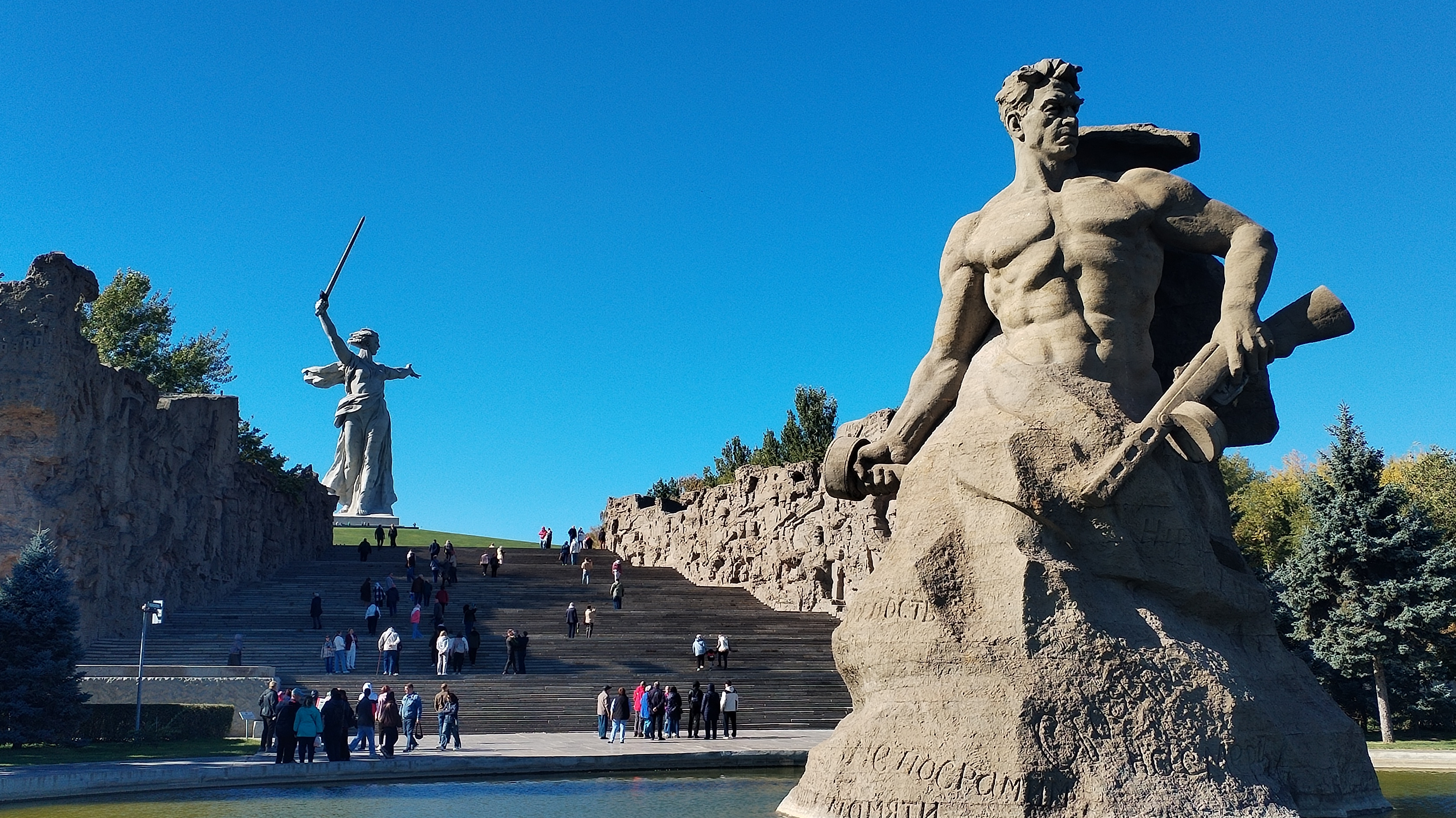 Волгоград. Сталинград. Мамаев курган. 01.10.25г